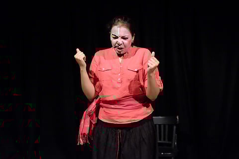 Theatre artiste Sunanda Raghunathan of Guduguduppukkari brings Bad ...