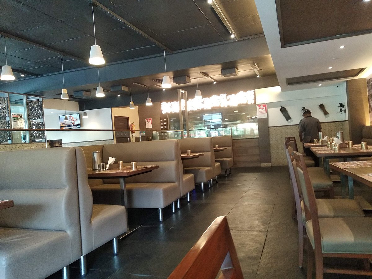 Review: Famous Dindigul Thalappakatti Biryani Now in Bangalore | Best ...