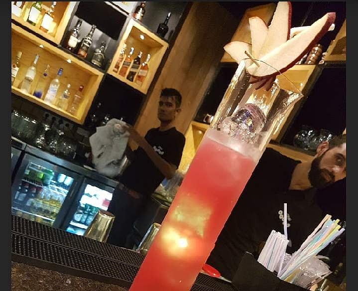 Chai Break opens its first restobar at Salt Lake Sector V