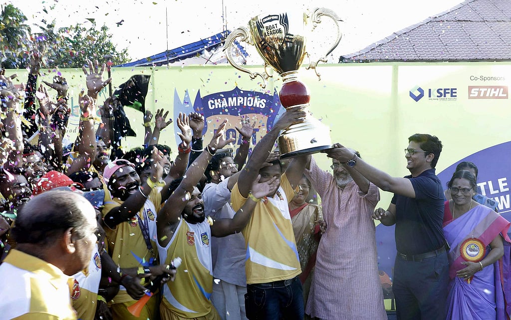 Tropical Titans win photo-finish final to lift CBL trophy, next edition ...