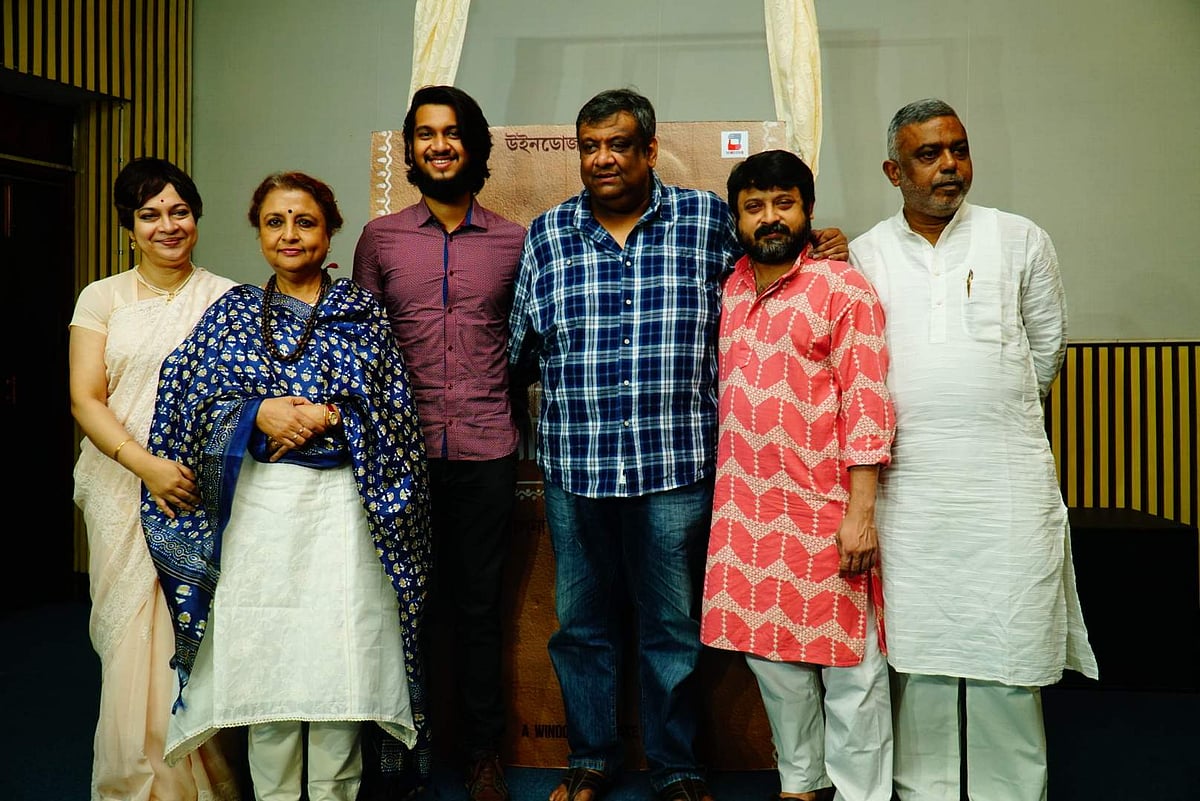 Kaushik Ganguly to direct his son Ujaan in Lokhhi Chele produced by ...