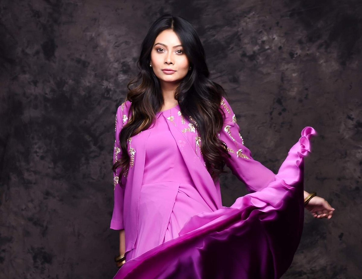 Kolkata-based designer Devika Churiwal’s SS’19 collection has a wearable festive vibe