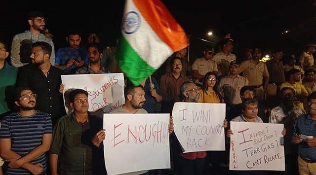 Anurag Kashyap, Taapsee Pannu, Zoya Akhtar condemn JNU attacks in a ...