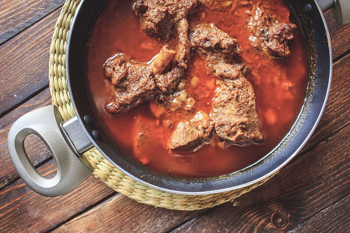 From Naga fare, Andhra Brahmin meals to a Bohri thaali, here are unique ...