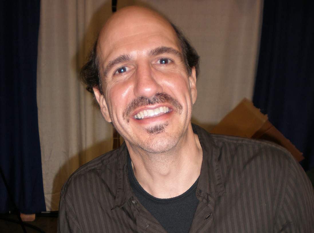 Scrubs actor Sam Lloyd loses long battle with brain tumour, passes away ...
