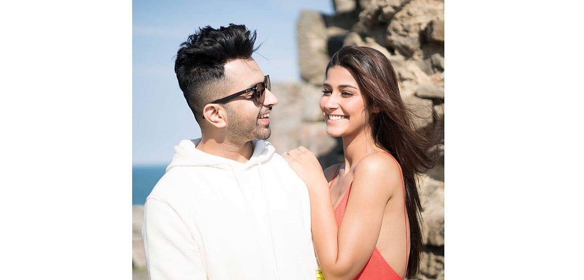 Pop sensation Akull's song Bahana garners 4 lakh views in 7 hours of ...