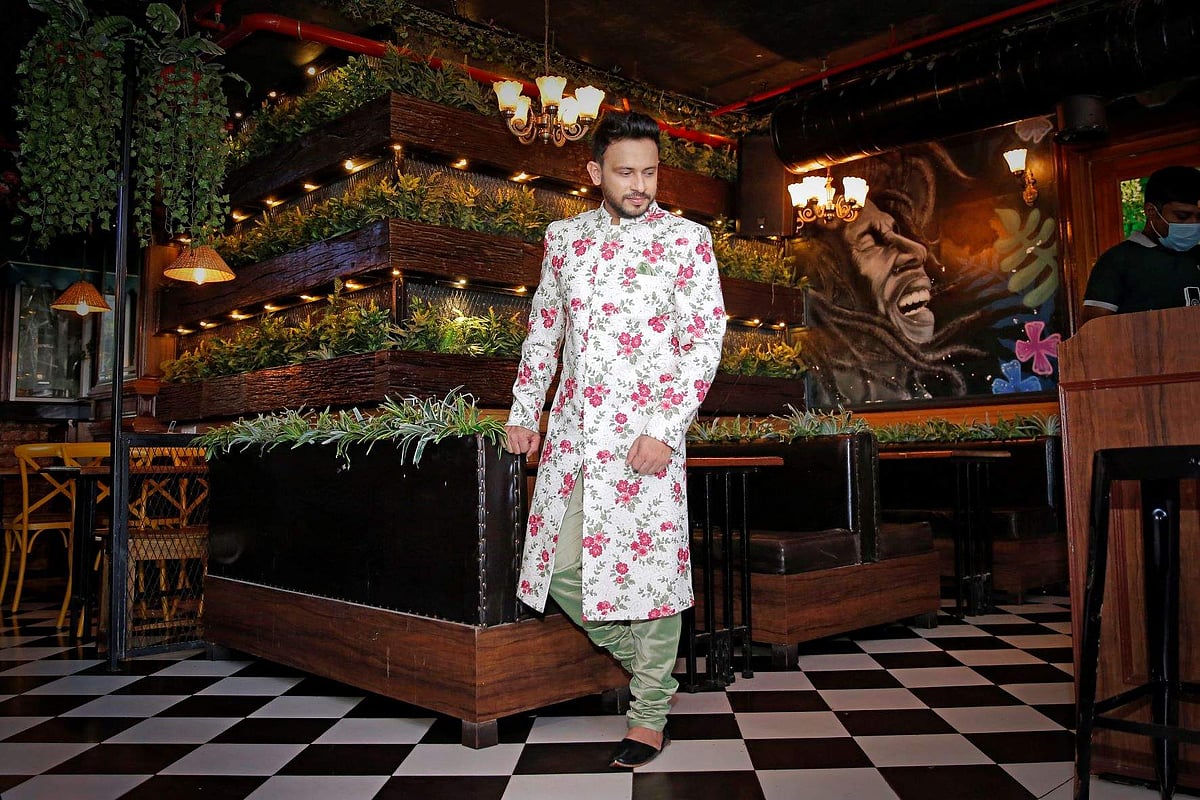 Actor Anindya Chatterjee shows us how to rock the wedding season with ...