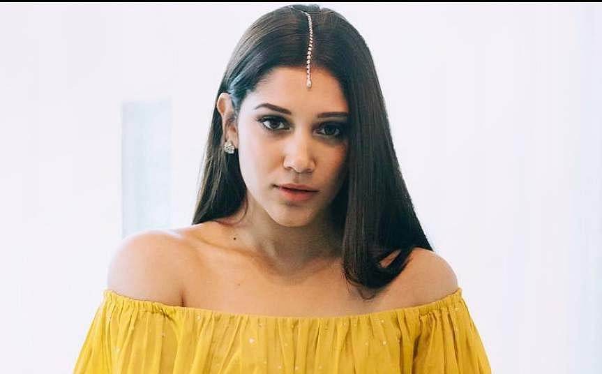 Actor Aneesha Joshi talks about the medical drama The Resident, sharing ...