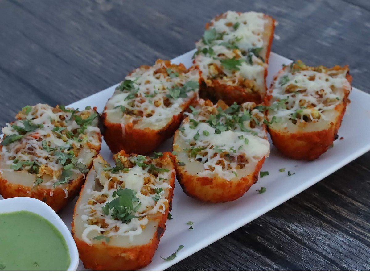 The newly-introduced High-tea sessions at Cafe Offbeat CCU will make ...