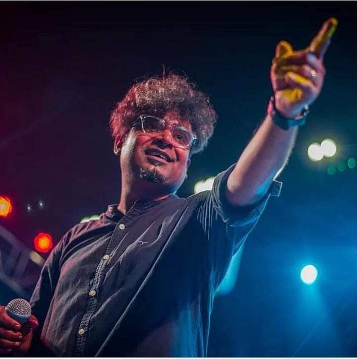 Singer Koushik Chakraborty to take you to a nostalgic trip to Kolkata