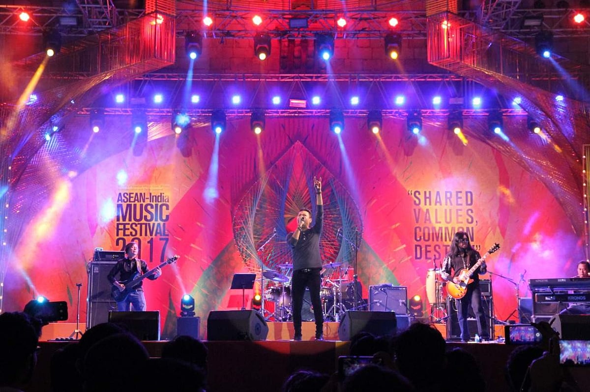 ASEAN India Music Festival 2022: Raghav Meattle, Faridkot, Empty Wallets, Linying Band explore music