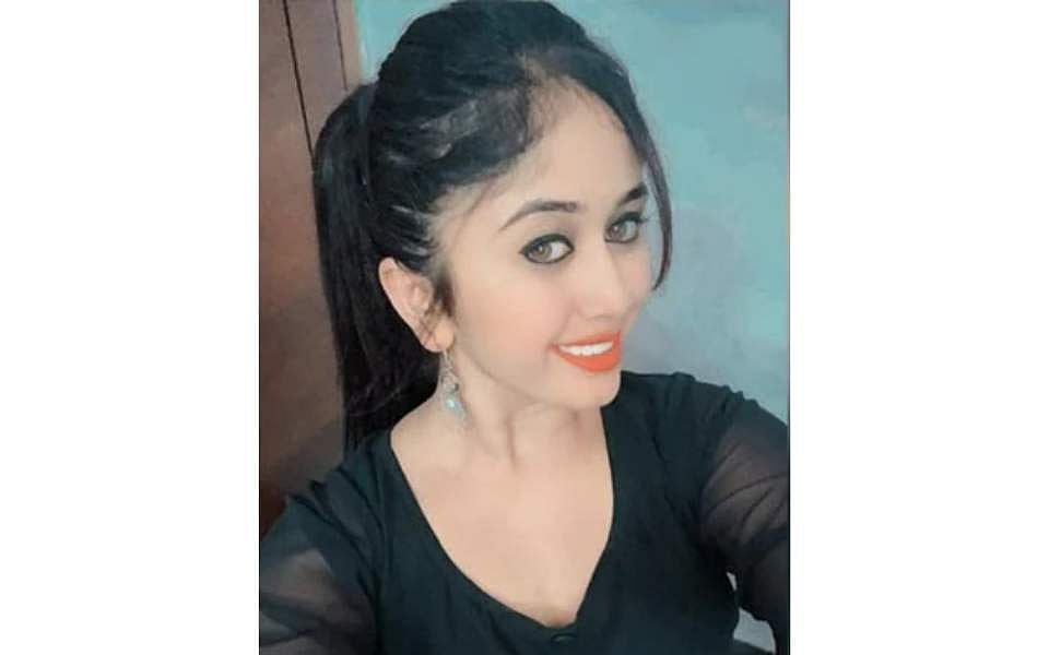 Kannada actress Chethana Raj passes away after fat removal surgery ...