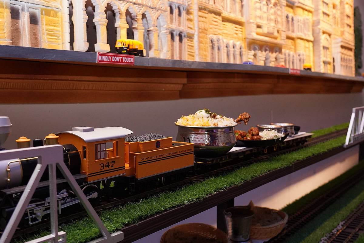 Platform 65, a train-themed restaurant, opens in Bengaluru. Here's what ...