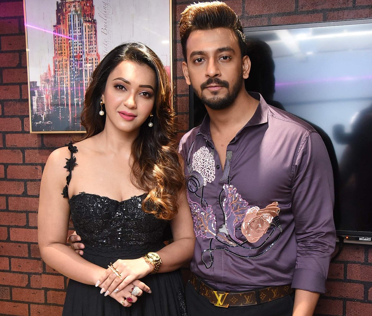 In pics: Koushani Mukherjee and Bonny Sengupta starrer Antarjal's ...