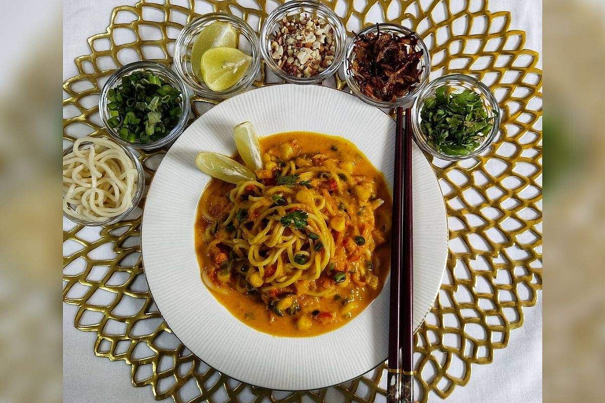 Indian style Vegetarian Burmese Khow Suey