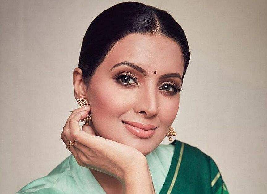 Geeta Basra announces her comeback to films after six years