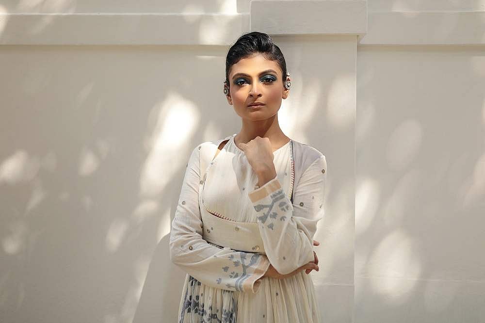 Tanika Basu channels the Gen-Z vibe in festive silhouettes from Kavya ...