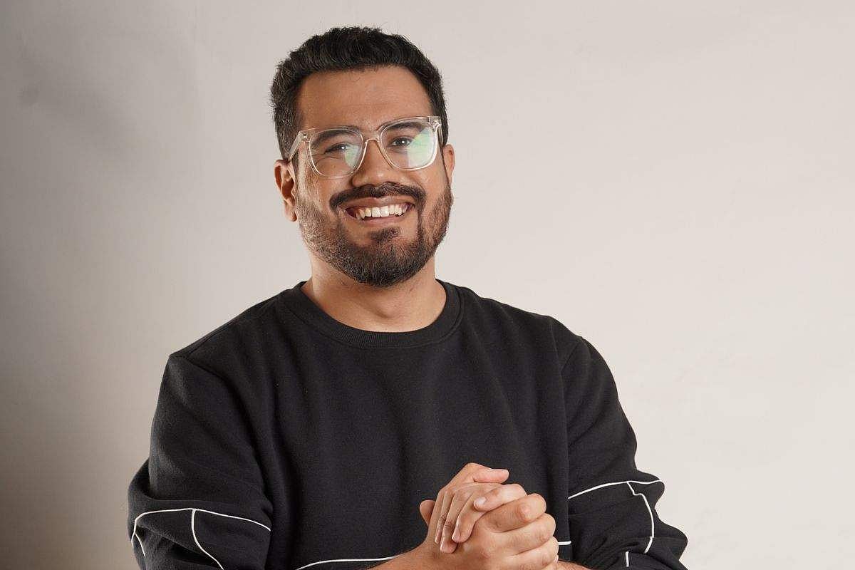 Delhi-based artiste brings into play biographical traces to stir grim ...