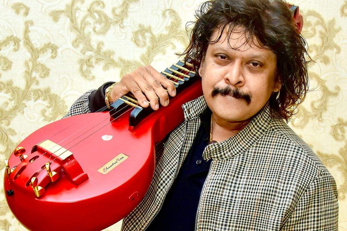 Rajhesh Vaidhya announces his new music band SRUSHTi