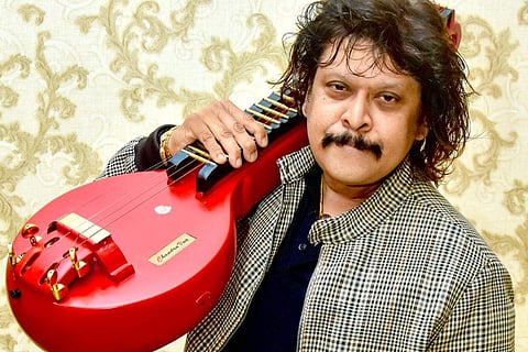 Rajhesh Vaidhya announces his new music band SRUSHTi