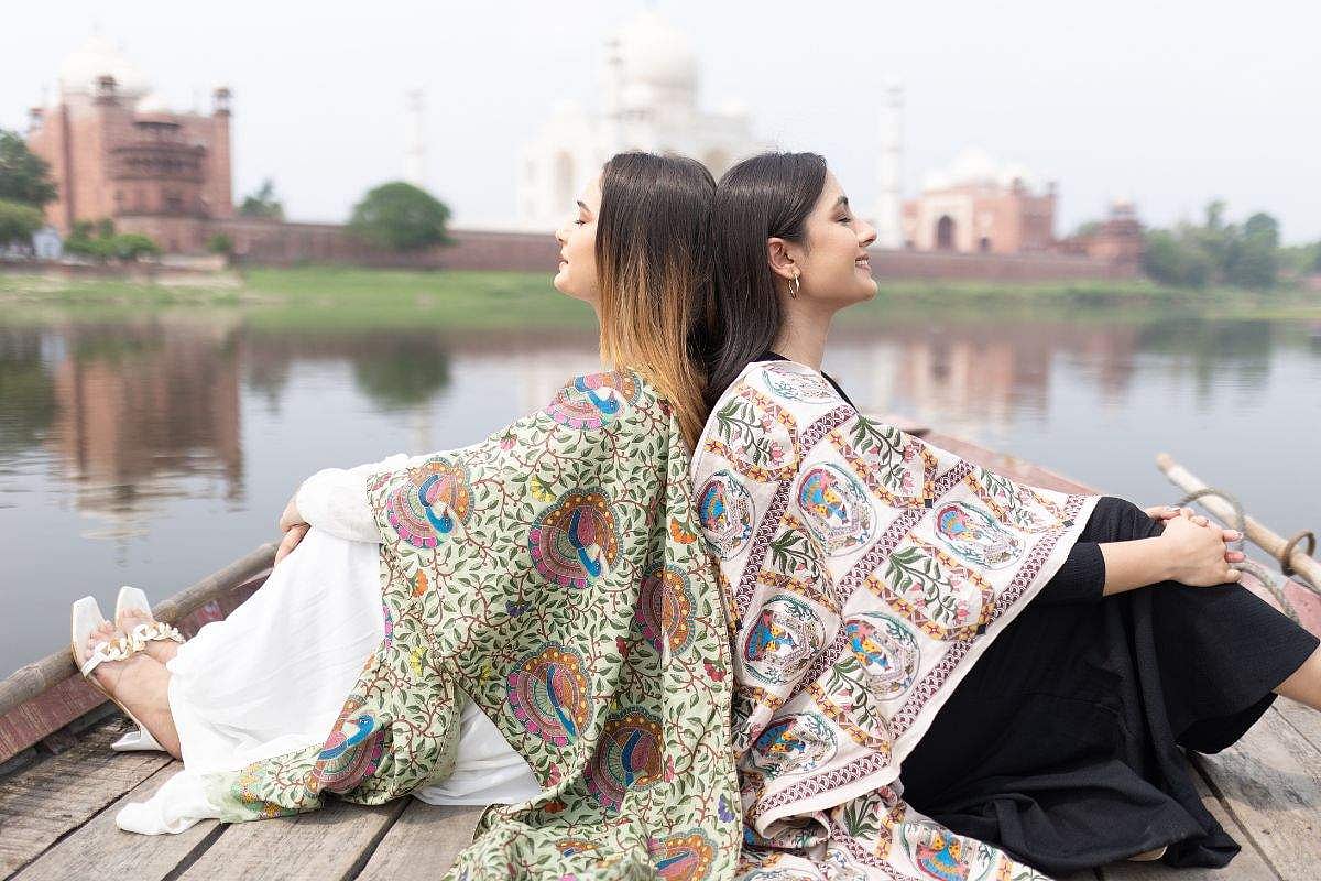 ‘Stole’ the show! Conscious luxury label Kaamna launched its first collection, 'Ezlyn', a range of M