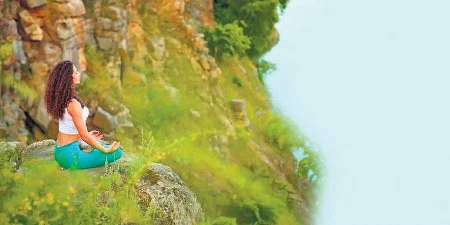 In the eye of the calm: Eyebrow centre gazing to cure chronic fatigue ...