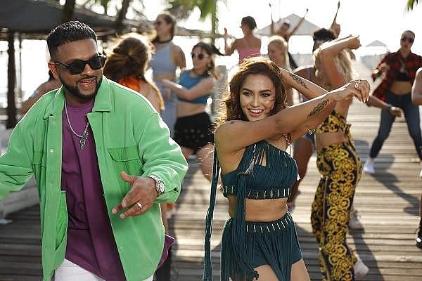 Nusraat Faria and Mumzy Stranger's Bujhina Toh Tai releases today