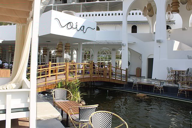 Exclusive preview: Oia, the newest pub in Bengaluru, opens its doors ...