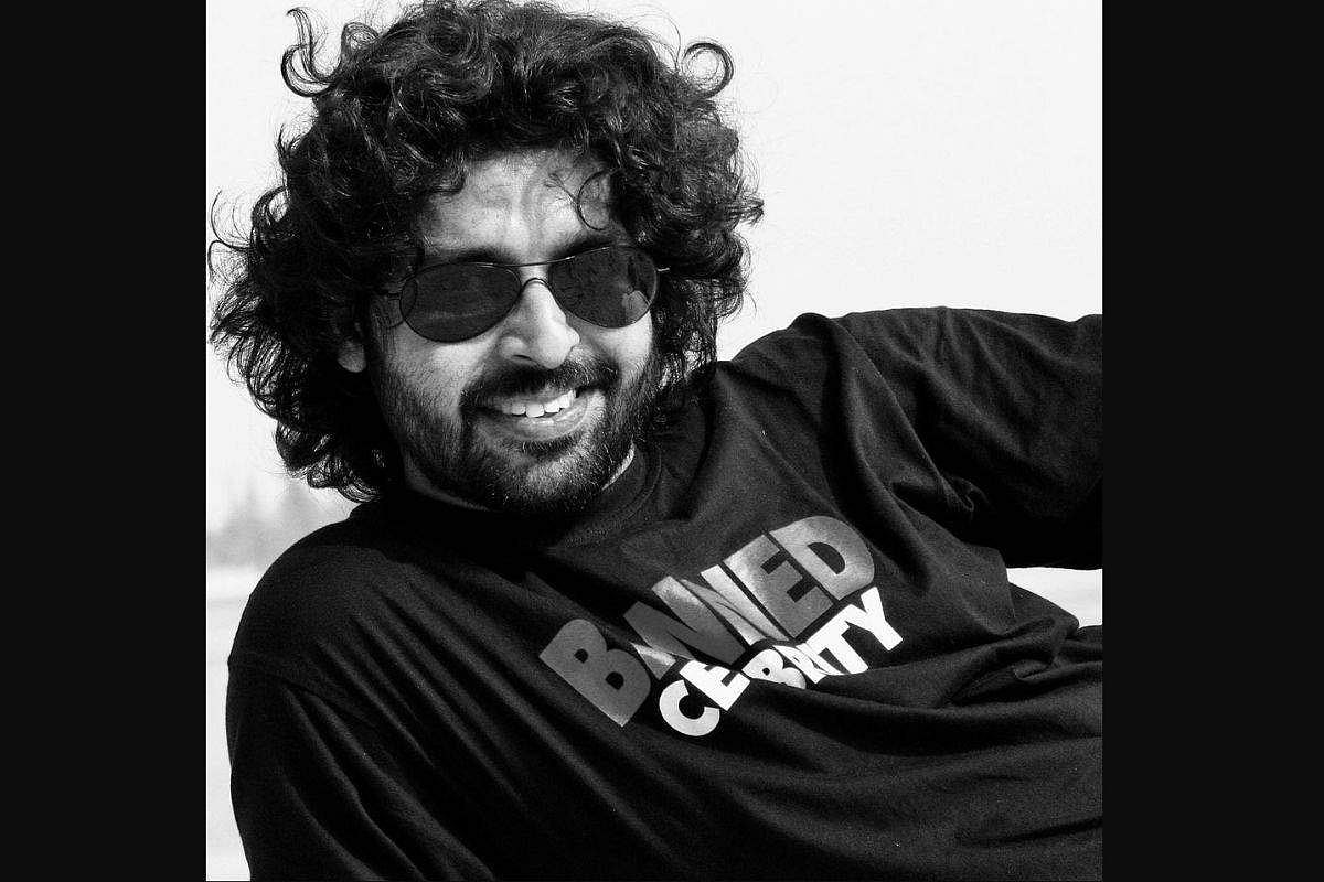 Enjoy iconic Bengali songs with Char Bondhur Sondha at Kala Mandir