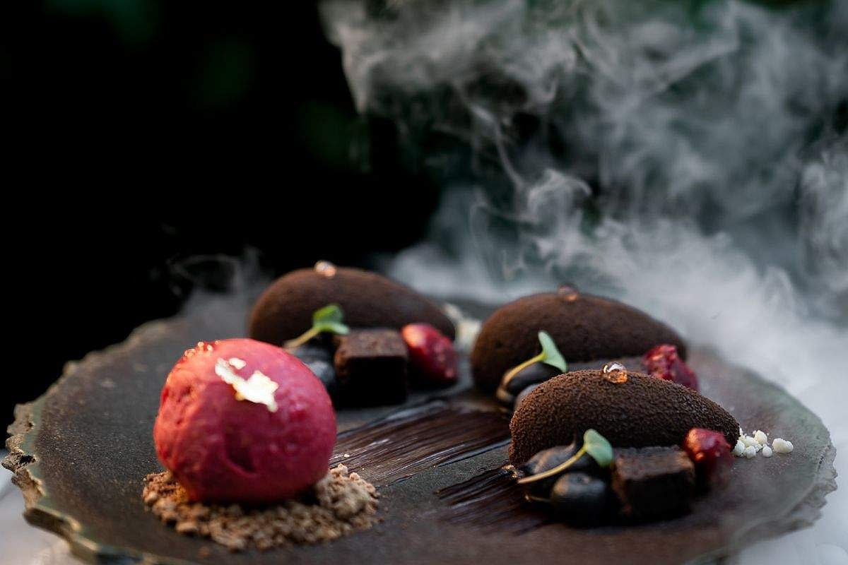 Beluga introduces a new menu of sumptuous plated desserts