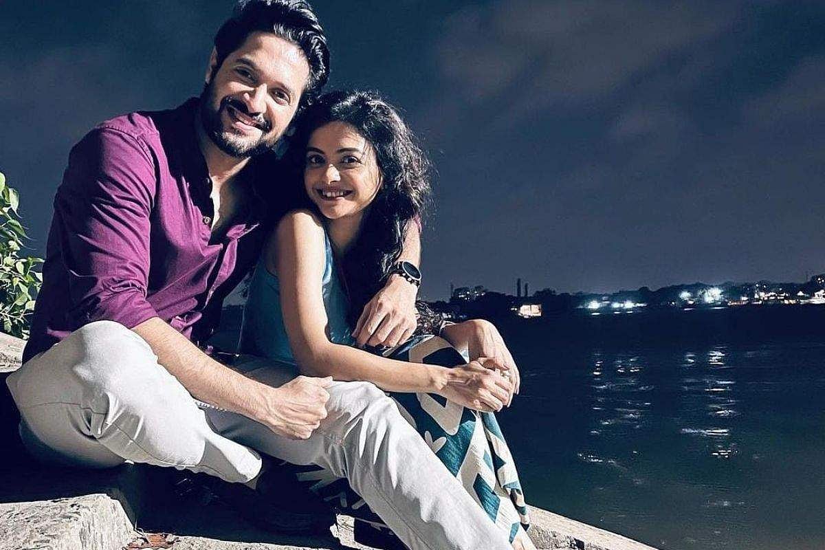 Vikram-Solanki returns on screen with Shohorer Ushnotomo Dine