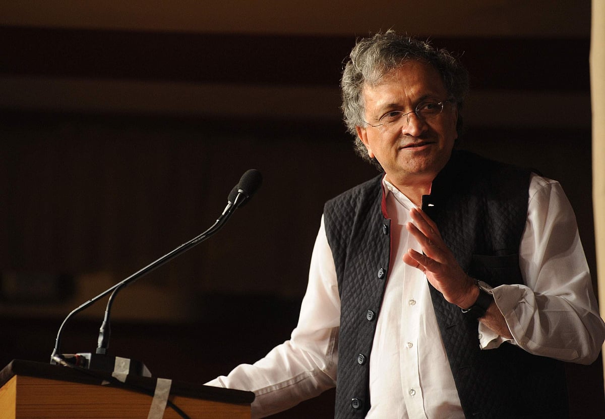 Ramachandra Guha on receiving the Elizabeth Longford Prize for his ...