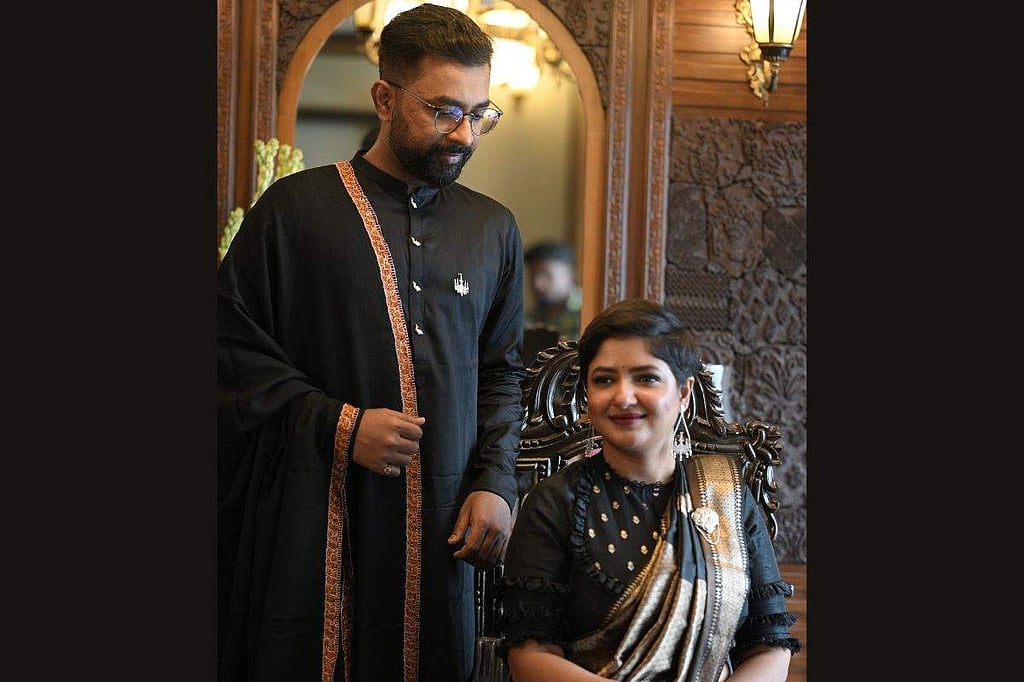 Ranajoy and Lagnajita on Kobi Square