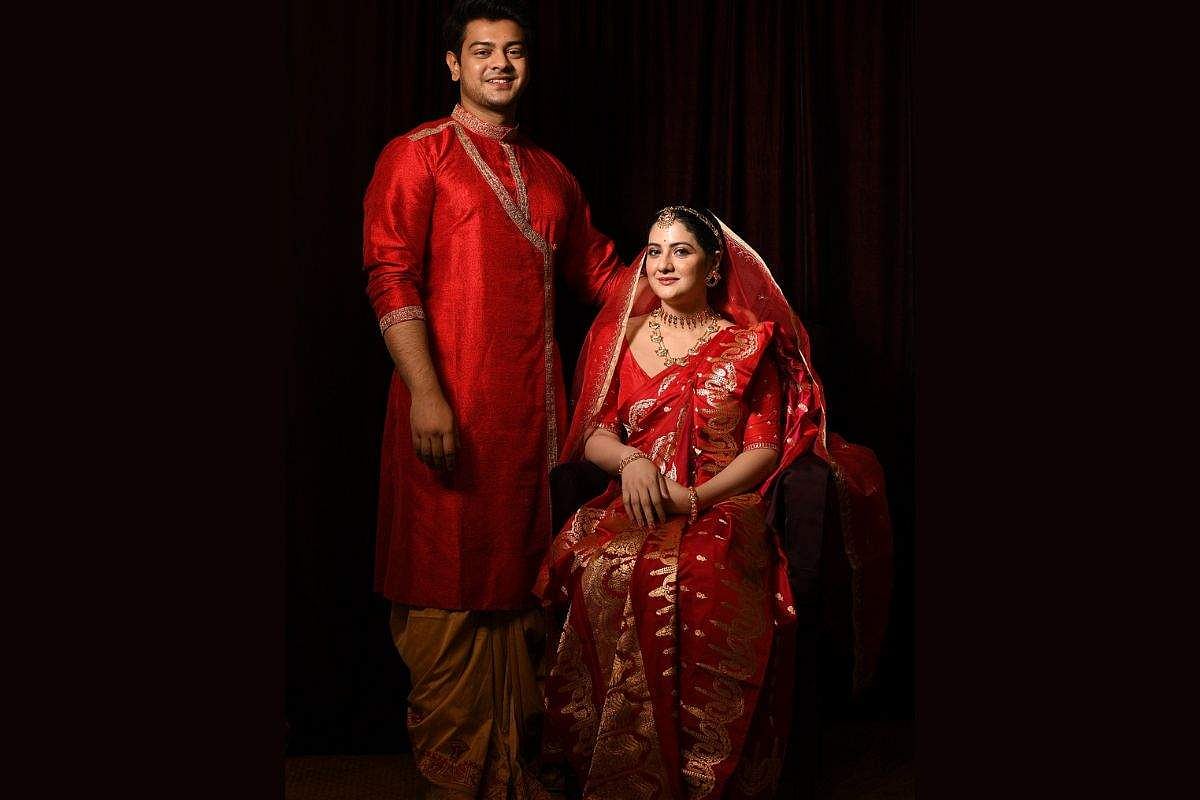Couturiers Mitan Ghosh and Abhishek Roy offer a Bengali wedding collection