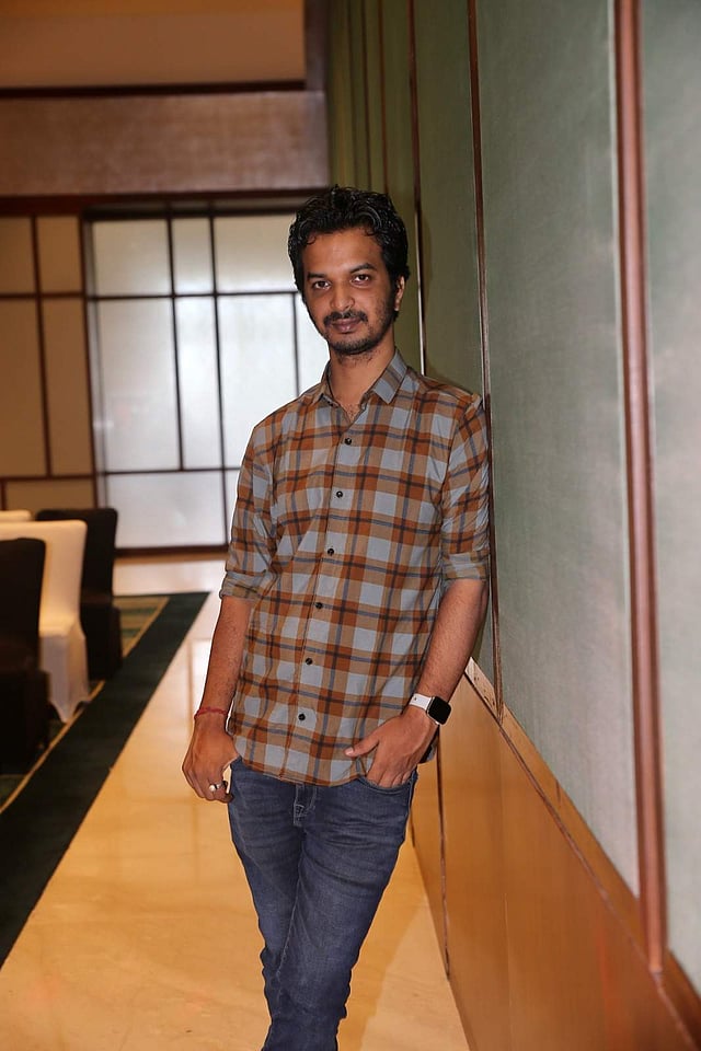 Glimpses from the pre-teaser poster launch of Dabaru