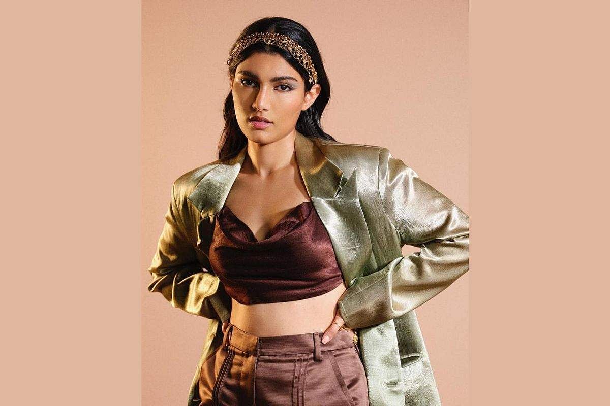 Teaser releases for Alizeh's debut film Farrey