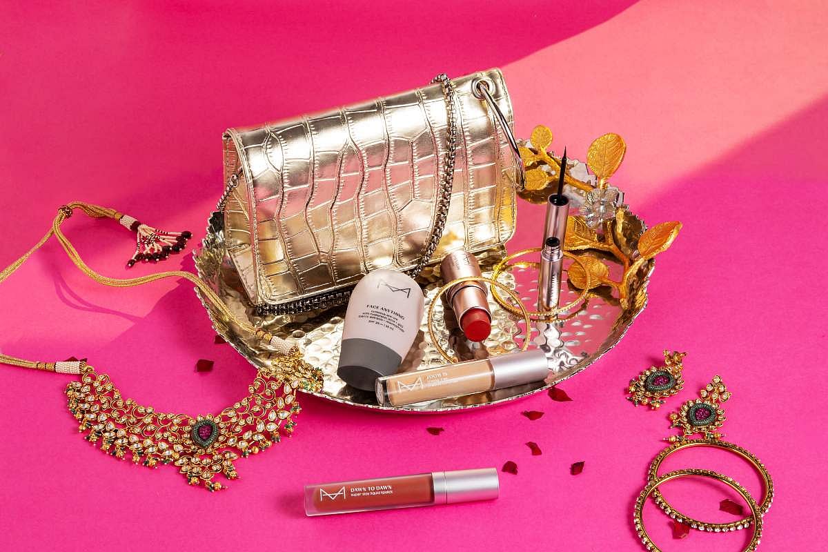 Tips to Clean, glowy-dewy trend for everyday wear