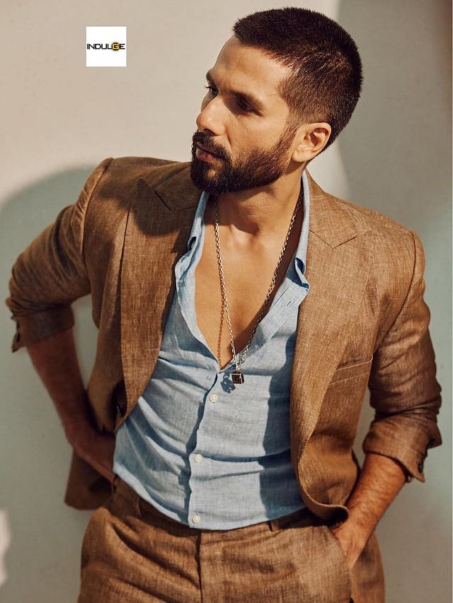 Shahid Kapoor embraced his Haider look once again and with that, he put ...