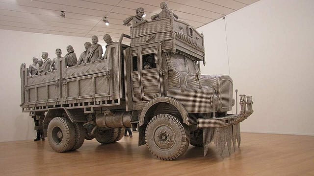 Spirit of Bombay, a show of large-scale sculptures by Valay Shende, set ...