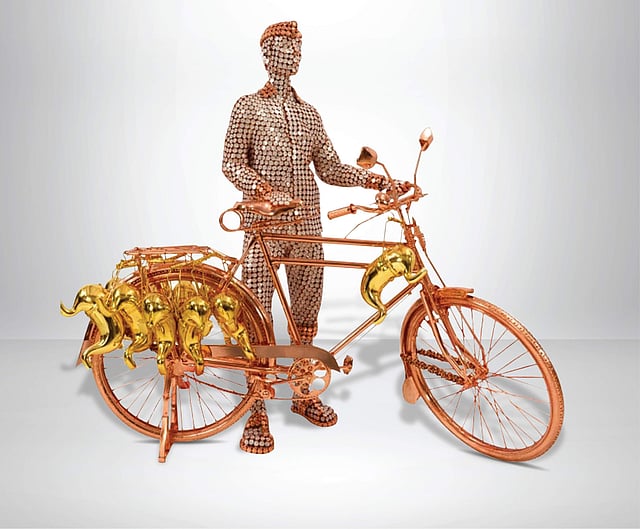 Spirit of Bombay, a show of large-scale sculptures by Valay Shende, set ...
