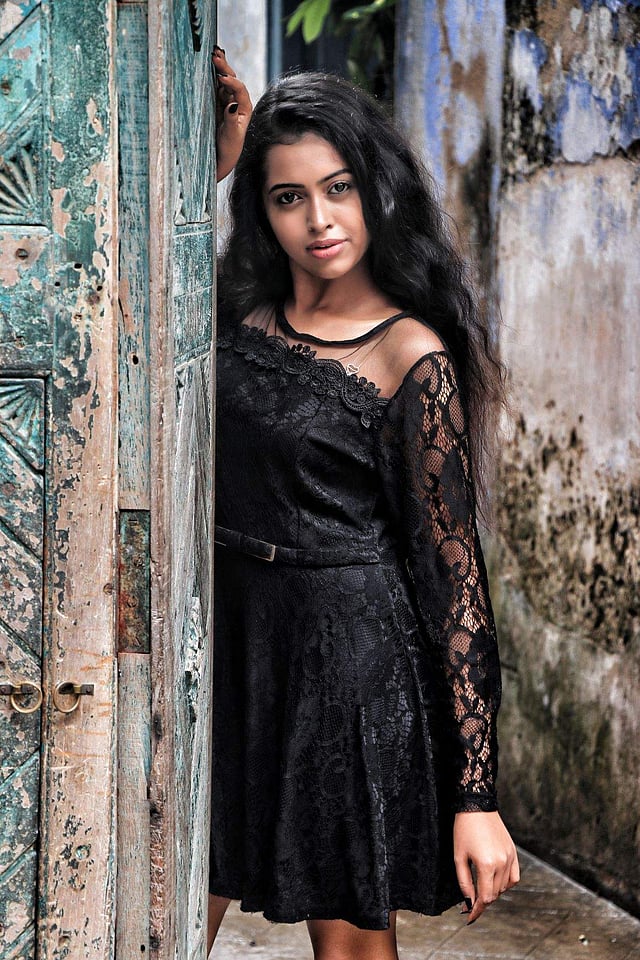 City Photographer Sandip Ghosh picks four beautiful models from Kolkata