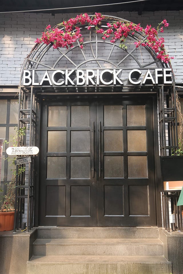 Black Brick Cafe, Kolkata attempts to bring back long brunch trend to ...