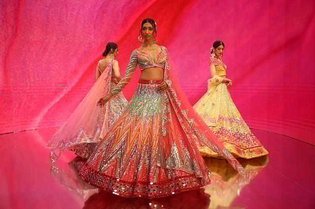 In pictures: All eyes were on Suneet Varma, Masaba and Gauri & Nainika ...