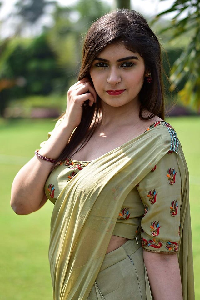 Designer Mithi Kalra's latest collection underscores Kutch embroidery ...