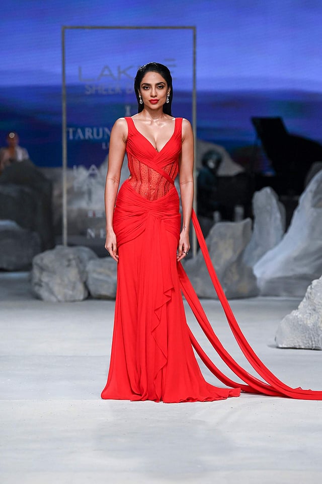 Designer Tarun Tahiliani Collection, Sheer Drama, embodies the heritage ...