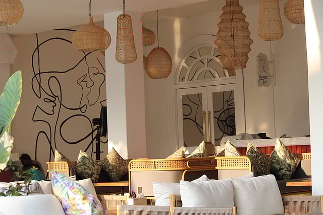 Exclusive preview: Oia, the newest pub in Bengaluru, opens its doors ...