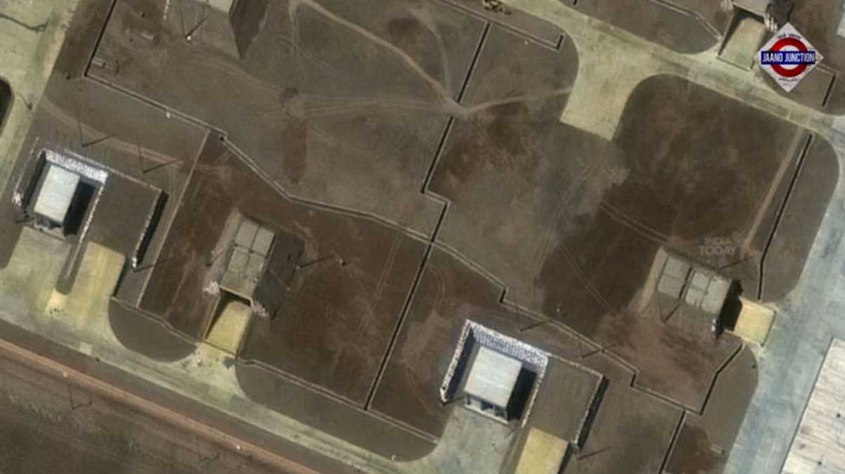 China builds new air-defence site near India border, satellite images ...