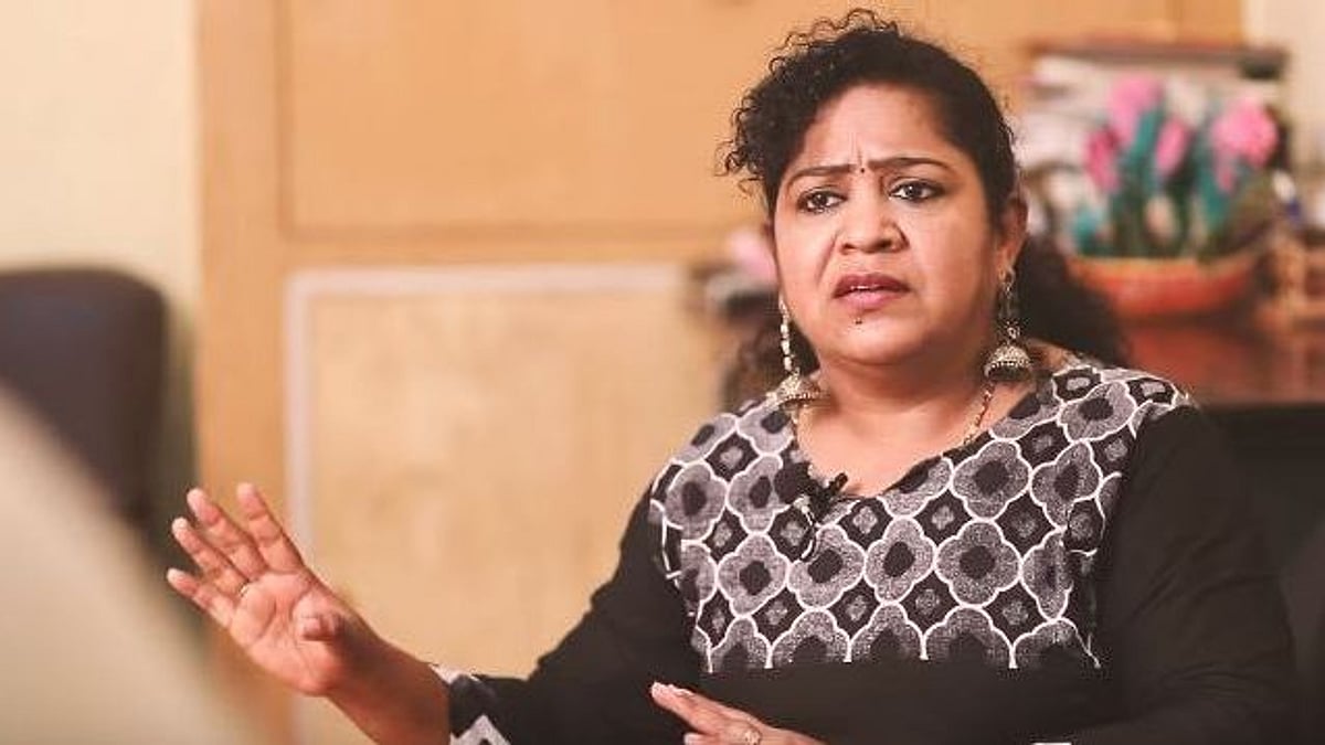 social activist sundaravalli complains to police commissioner office