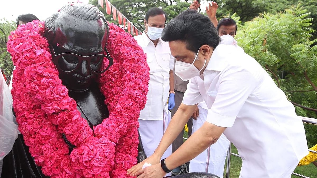 dmk chief mk stalin pay his respect to anna statue in chennai on his ...