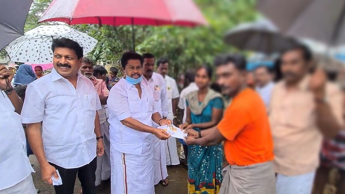DMK MLA G Anbalagan who helped the people of Tanjore who lost their ...